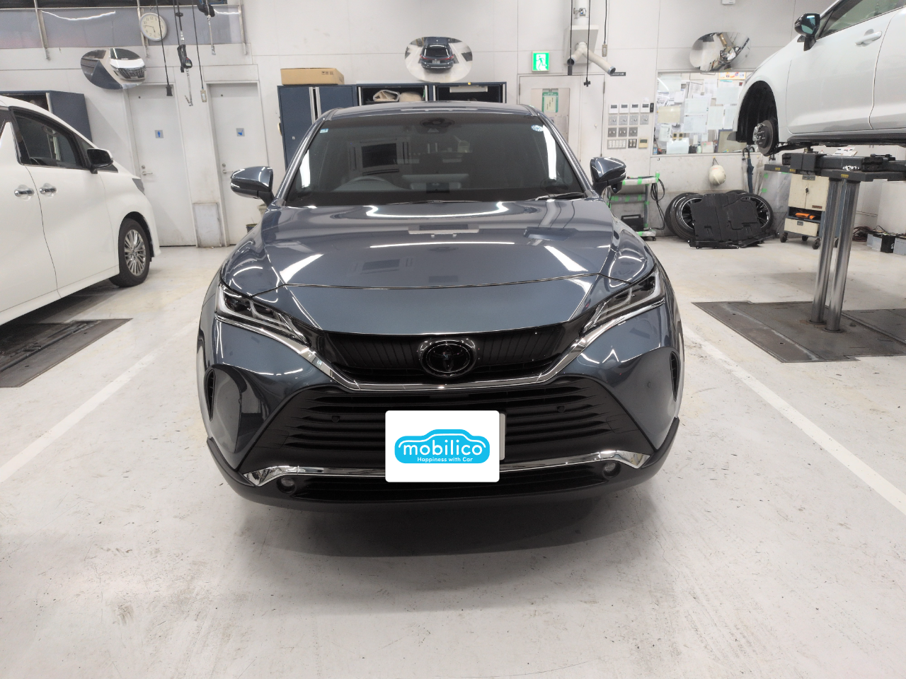 トヨタ ハリアー G（2025年・0.9万km・グレー系）の中古車情報 | 個人売買掲載台数No.1の【モビリコ】